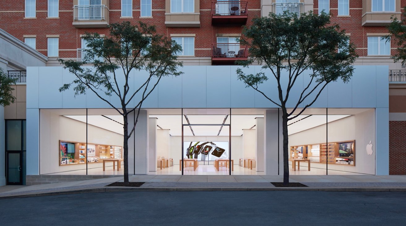 Clarendon Apple Store - JA Atsit