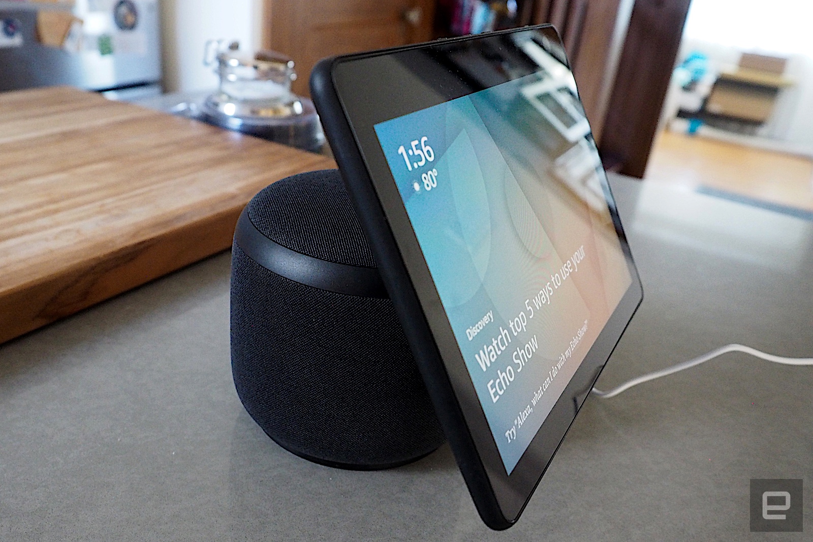 Echo Show 10 ของ Amazon ลดราคา $200 ตอนนี้ - TH Atsit